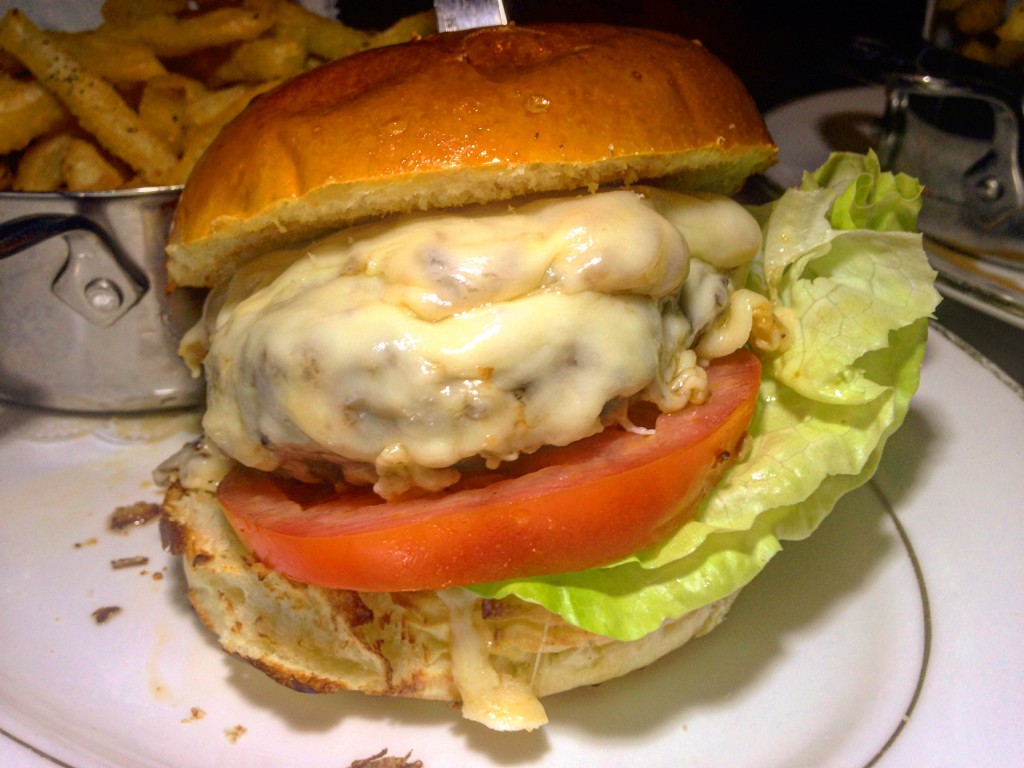 Dominique Bistro - Burger Weekly